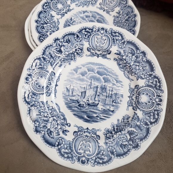Made in England | Dining | Historic Ports Of England Plates | Poshmark